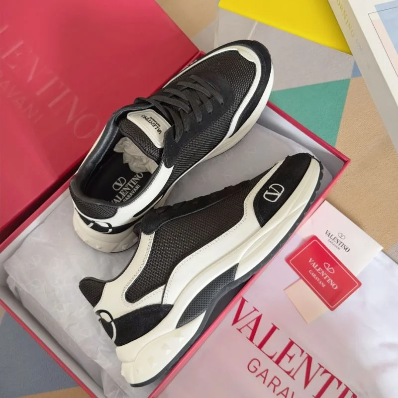 Low-cost Valentino Low Shoes