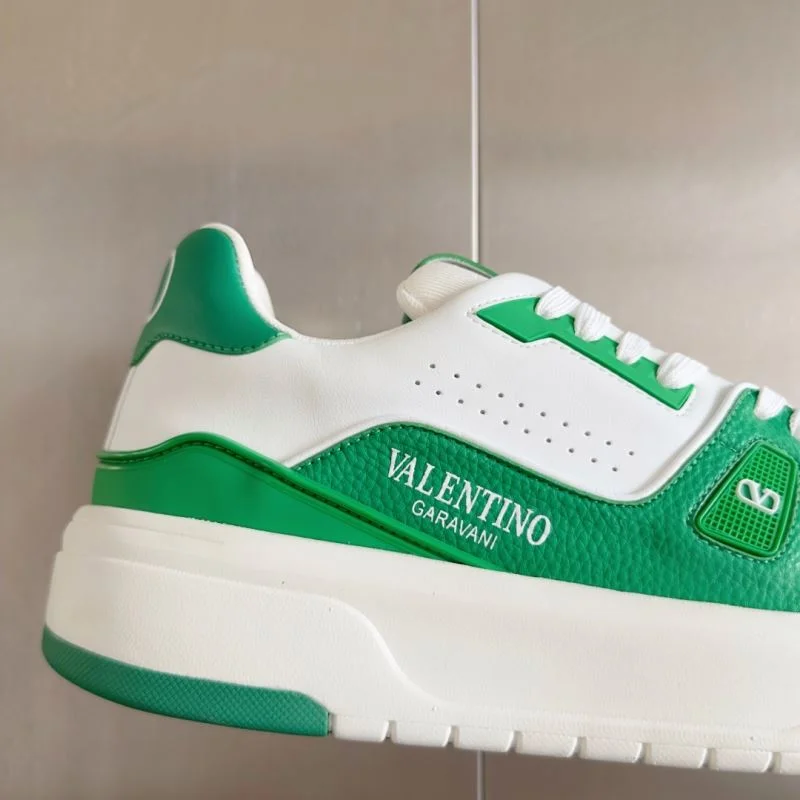 Reasonably priced Valentino Low Shoes
