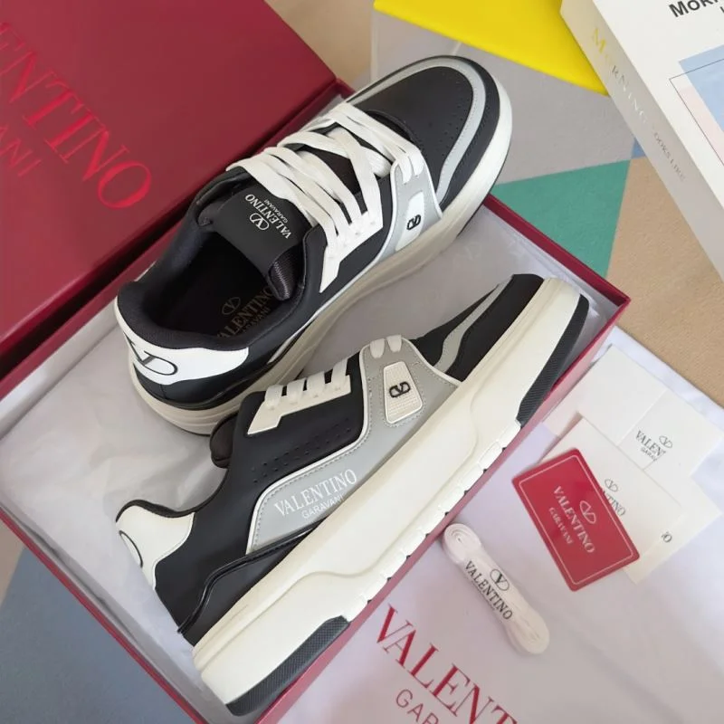 Indistinguishable Valentino Low Shoes