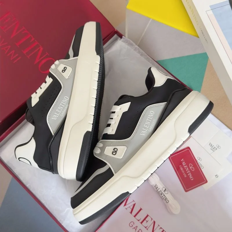 Indistinguishable Valentino Low Shoes