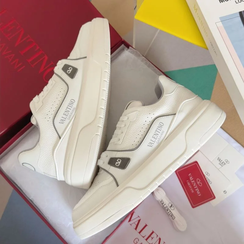 Low-cost Valentino Low Shoes