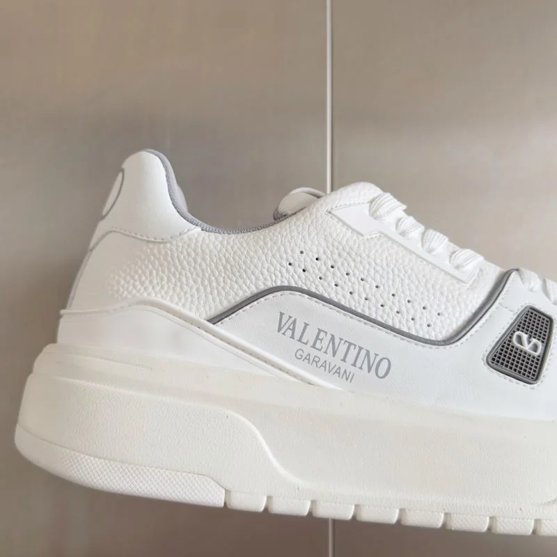 Low-cost Valentino Low Shoes