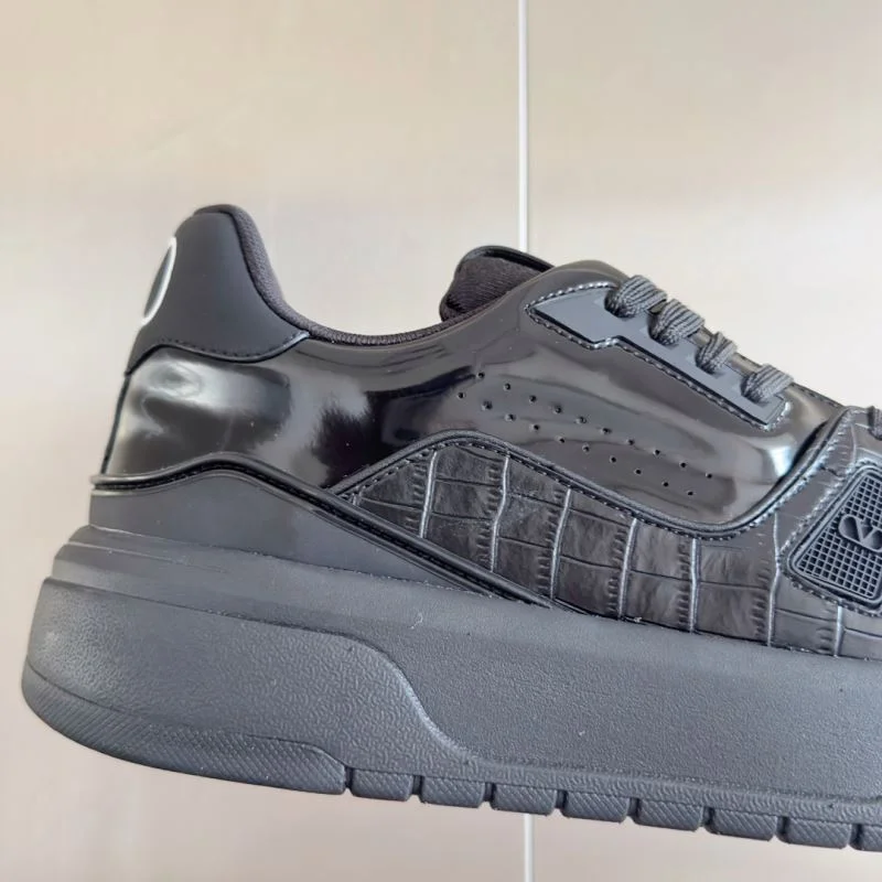 Top match Valentino Low Shoes