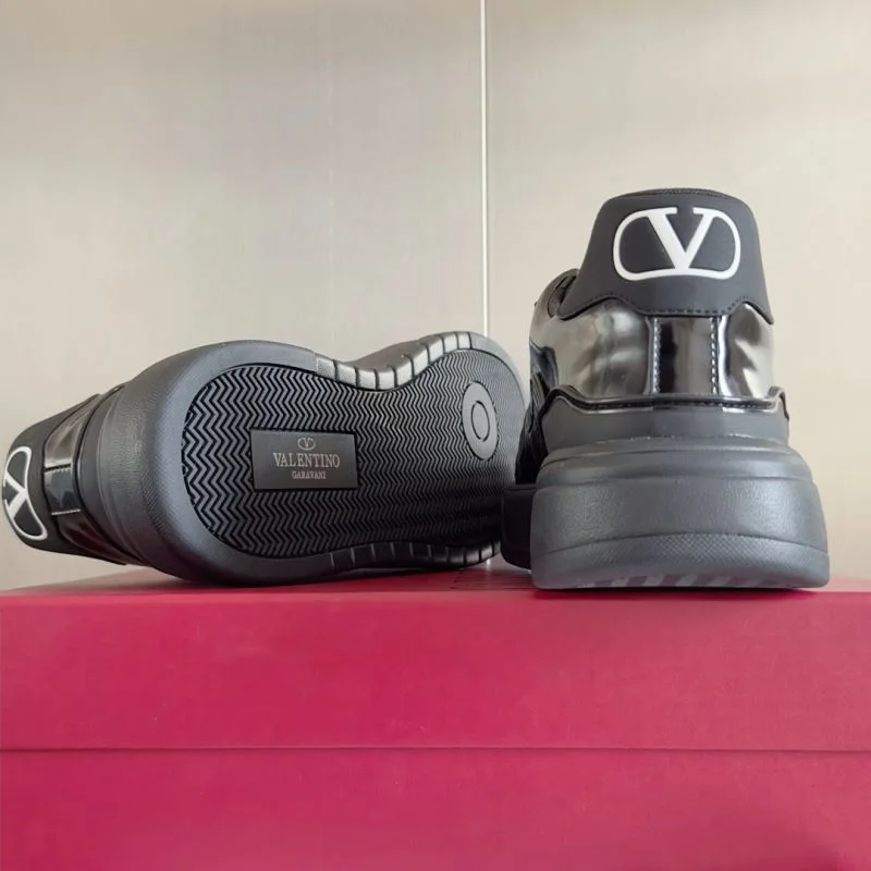 Top match Valentino Low Shoes