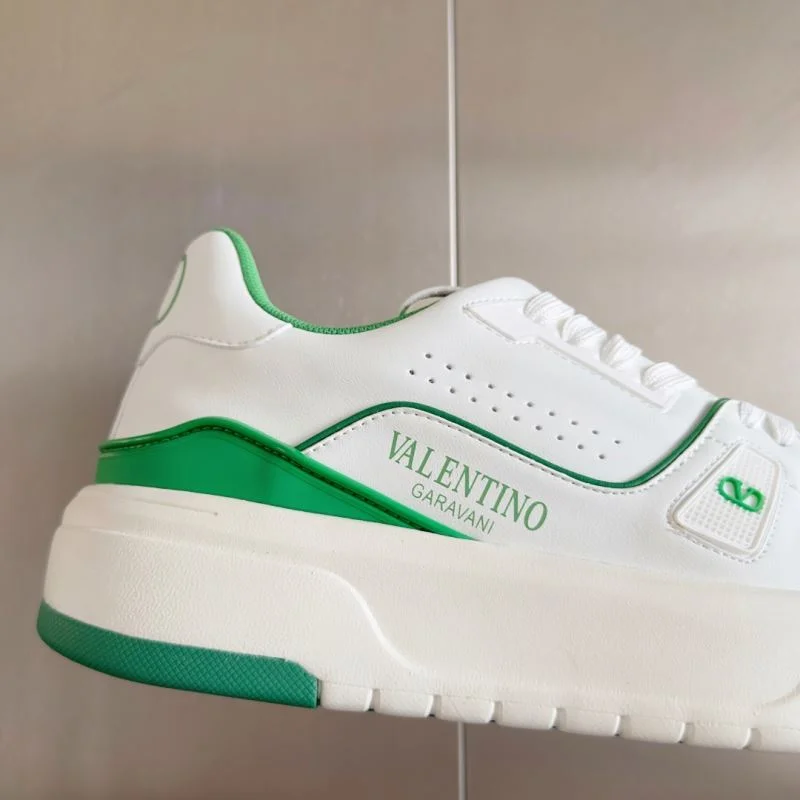 Brand-original Valentino Low Shoes