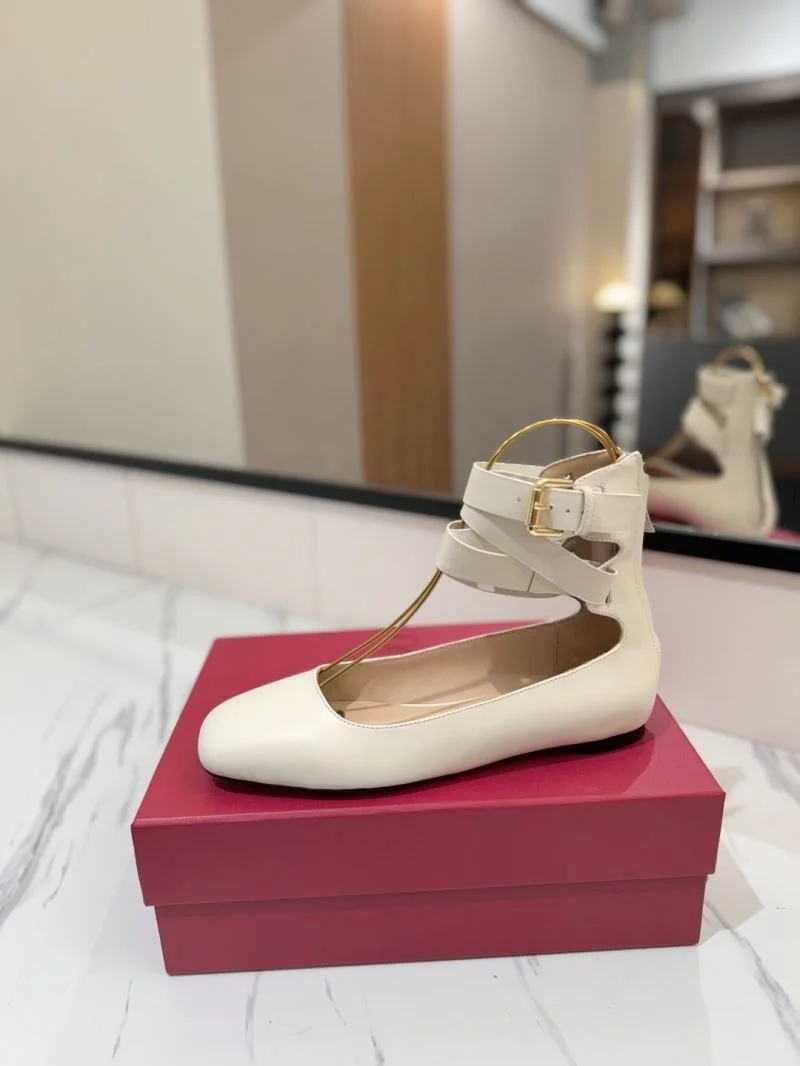 Brand-authenticated Valentino Low Shoes