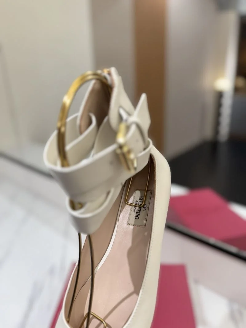 Brand-authenticated Valentino Low Shoes