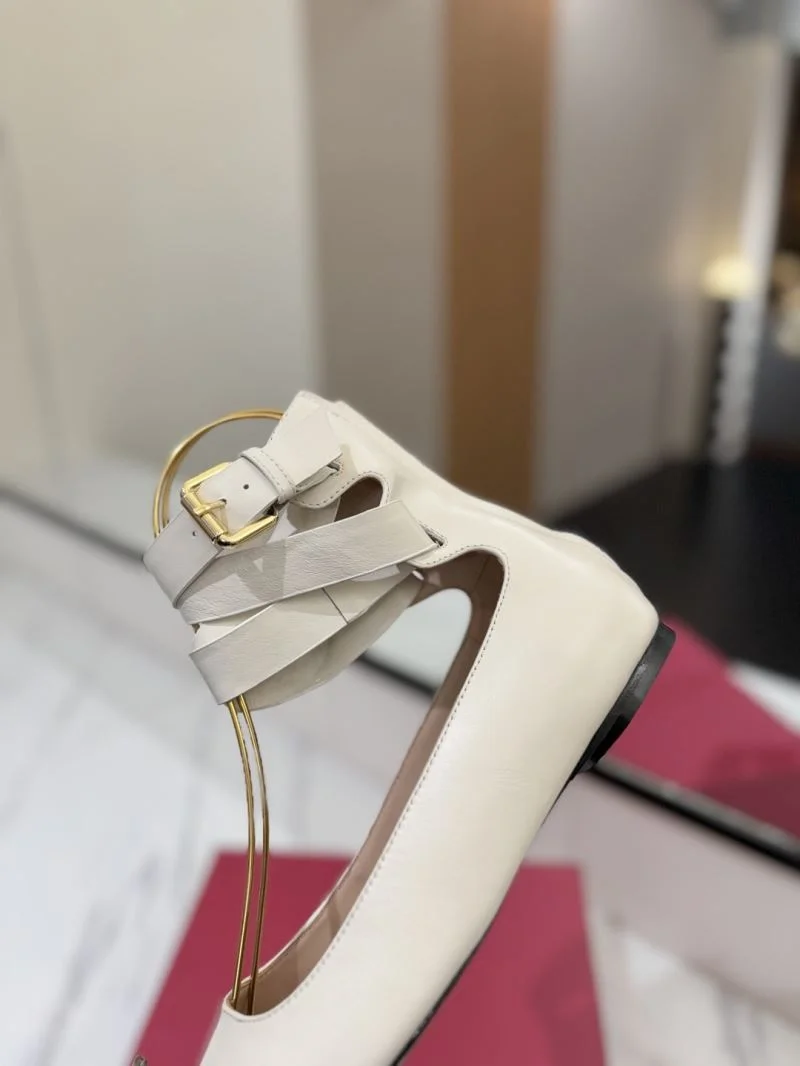 Brand-authenticated Valentino Low Shoes