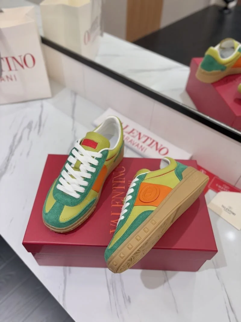 1:1 copy Valentino Low Shoes