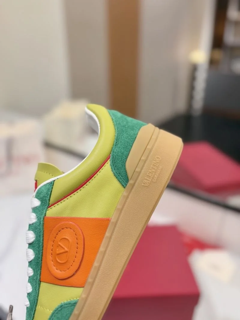 1:1 copy Valentino Low Shoes