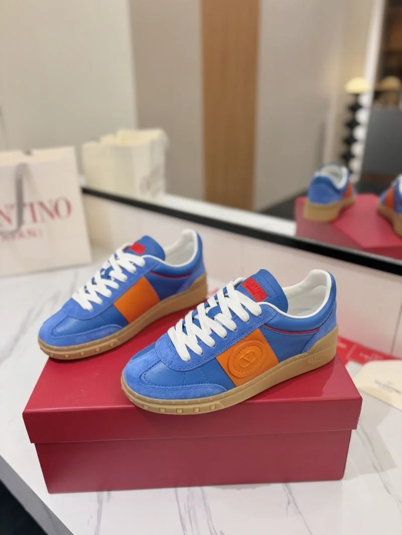 Real Valentino Low Shoes
