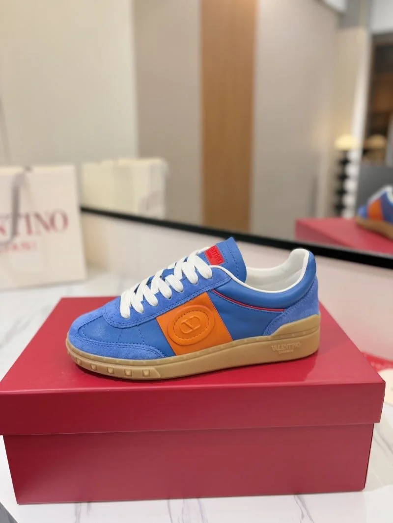 Real Valentino Low Shoes