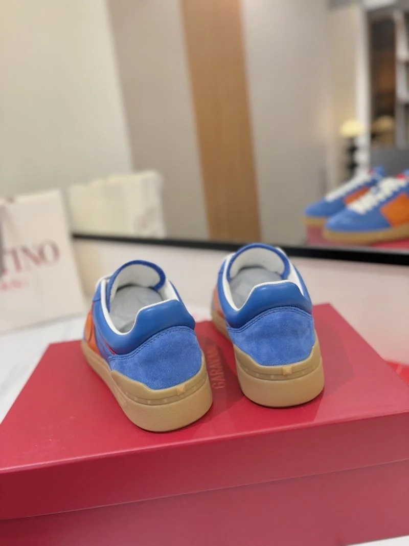 Real Valentino Low Shoes