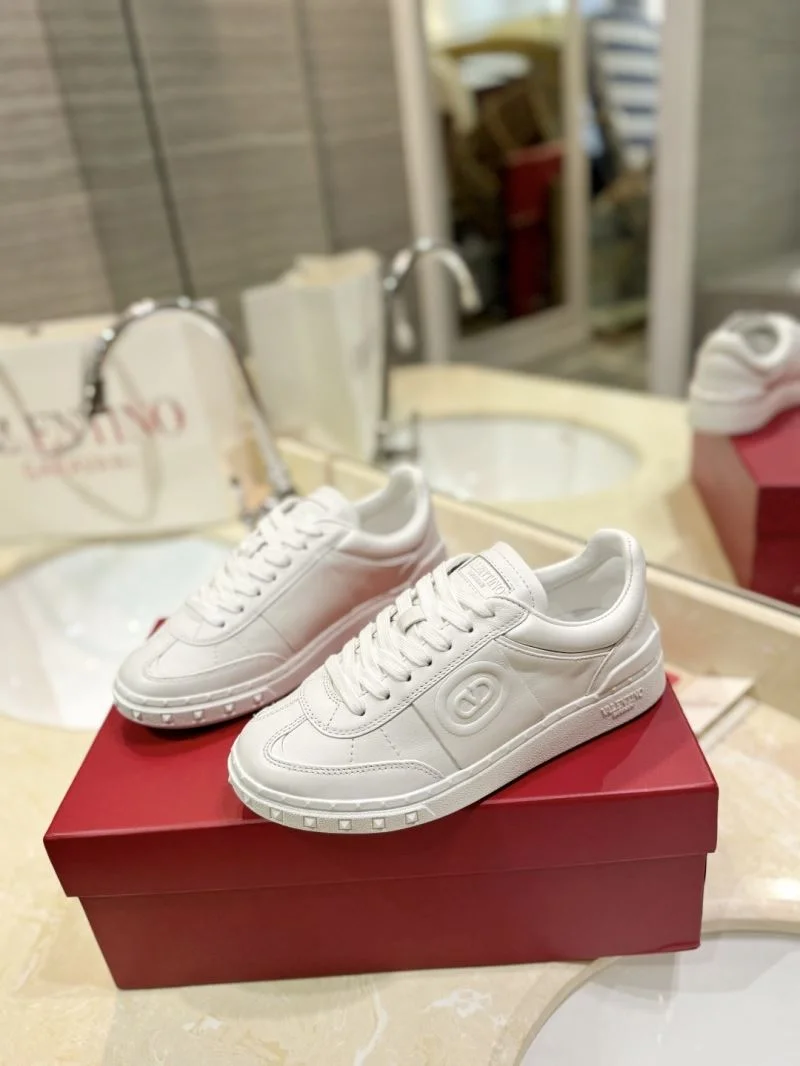 Top match Valentino Low Shoes