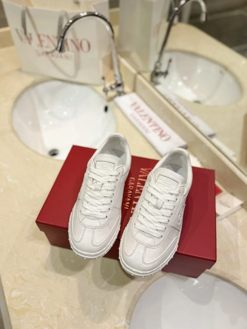 Top match Valentino Low Shoes