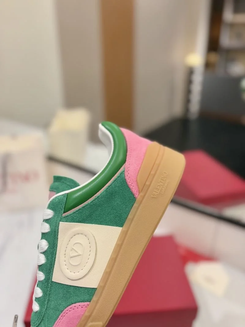 Legit Valentino Low Shoes
