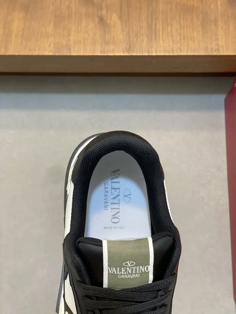 Official Valentino Low Shoes