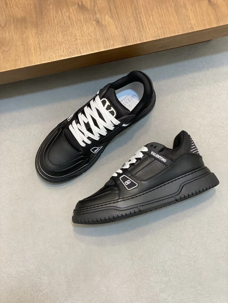 Original Valentino Low Shoes
