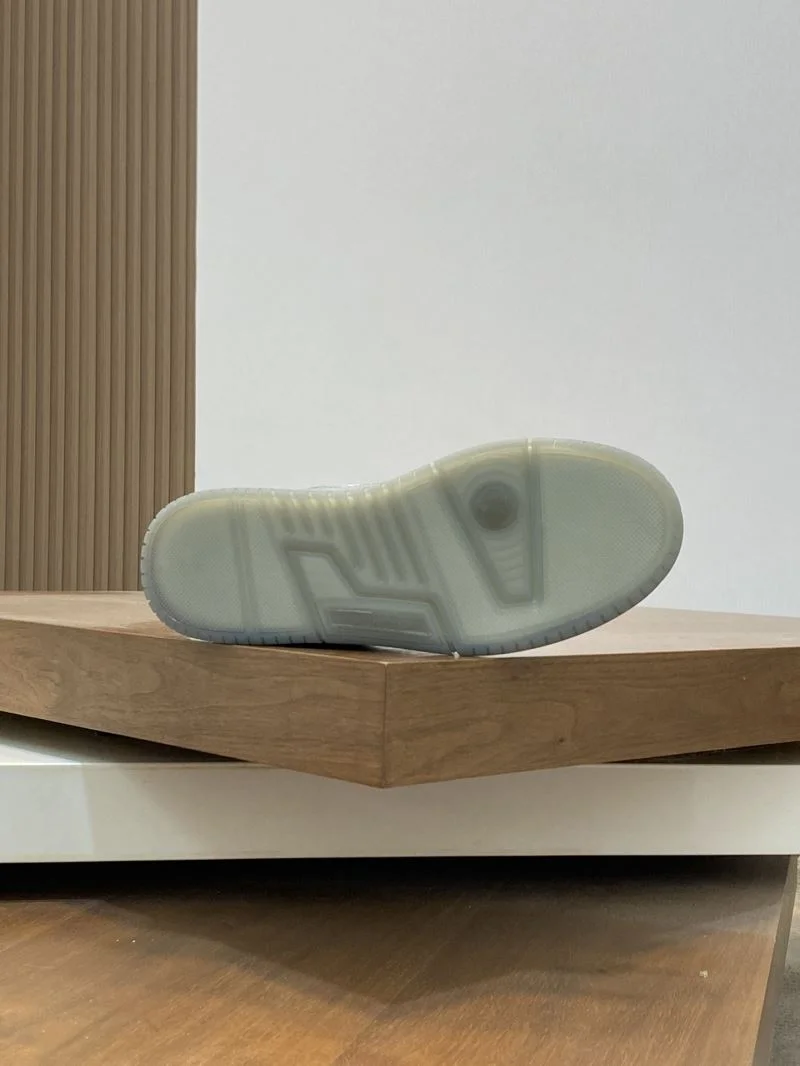 Value-priced Valentino Low Shoes