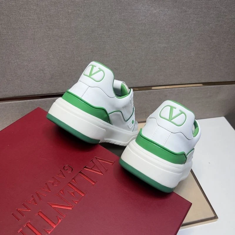 Bargain Valentino Low Shoes