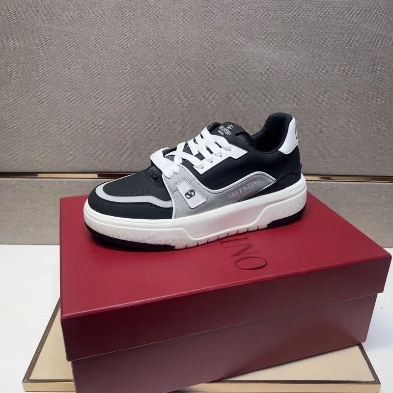 Precise copy Valentino Low Shoes