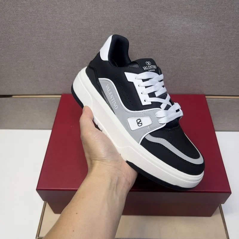 Precise copy Valentino Low Shoes