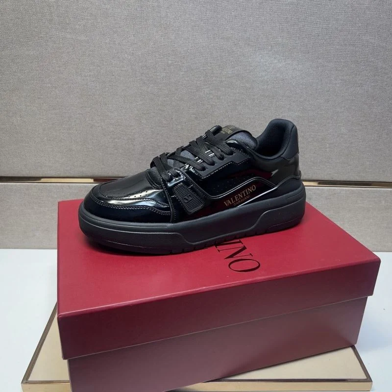 High fidelity Valentino Low Shoes
