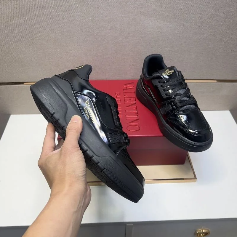 High fidelity Valentino Low Shoes