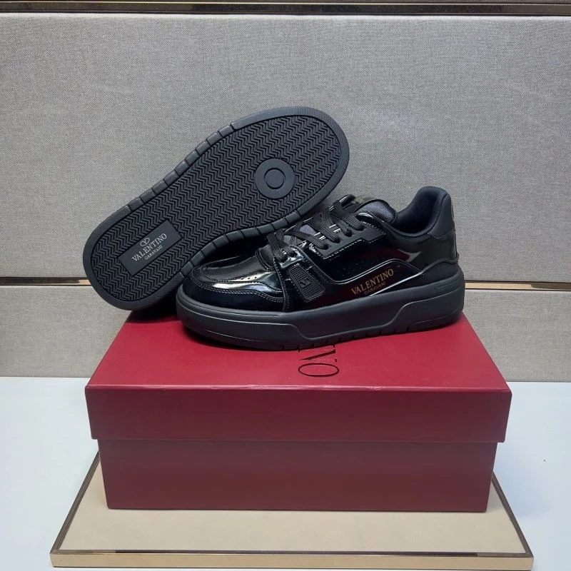 High fidelity Valentino Low Shoes