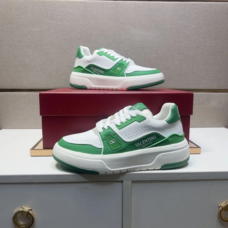 Top match Valentino Low Shoes
