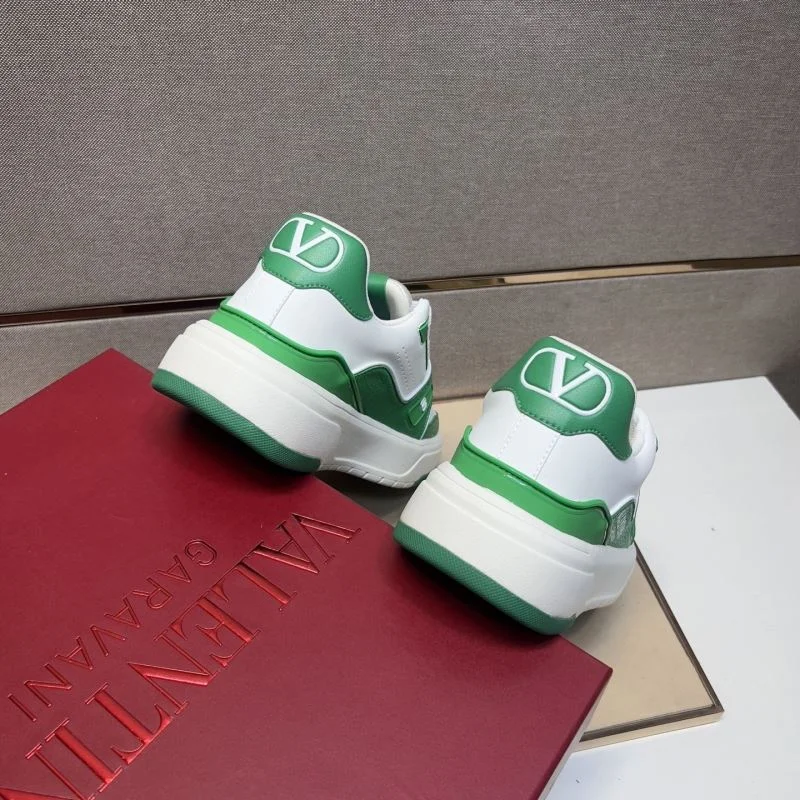 Top match Valentino Low Shoes