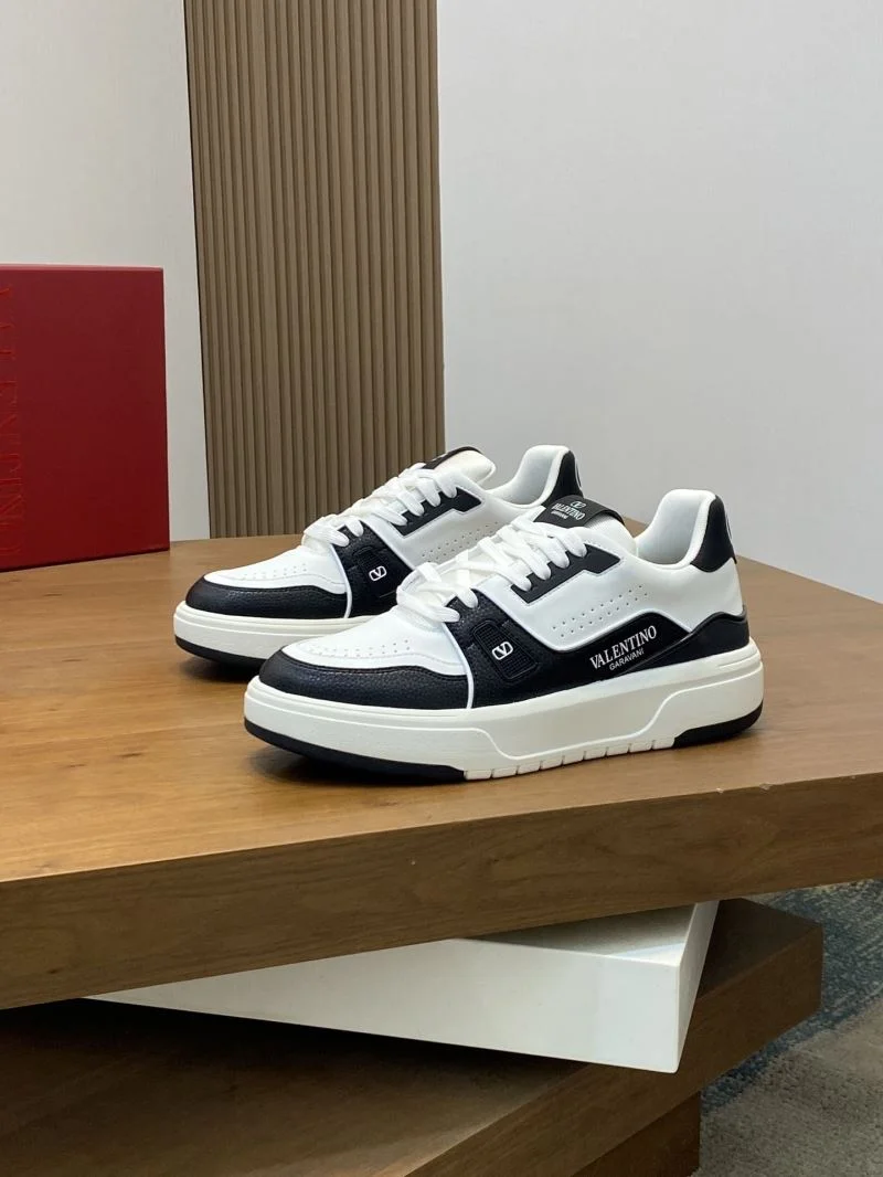High accuracy Valentino Low Shoes