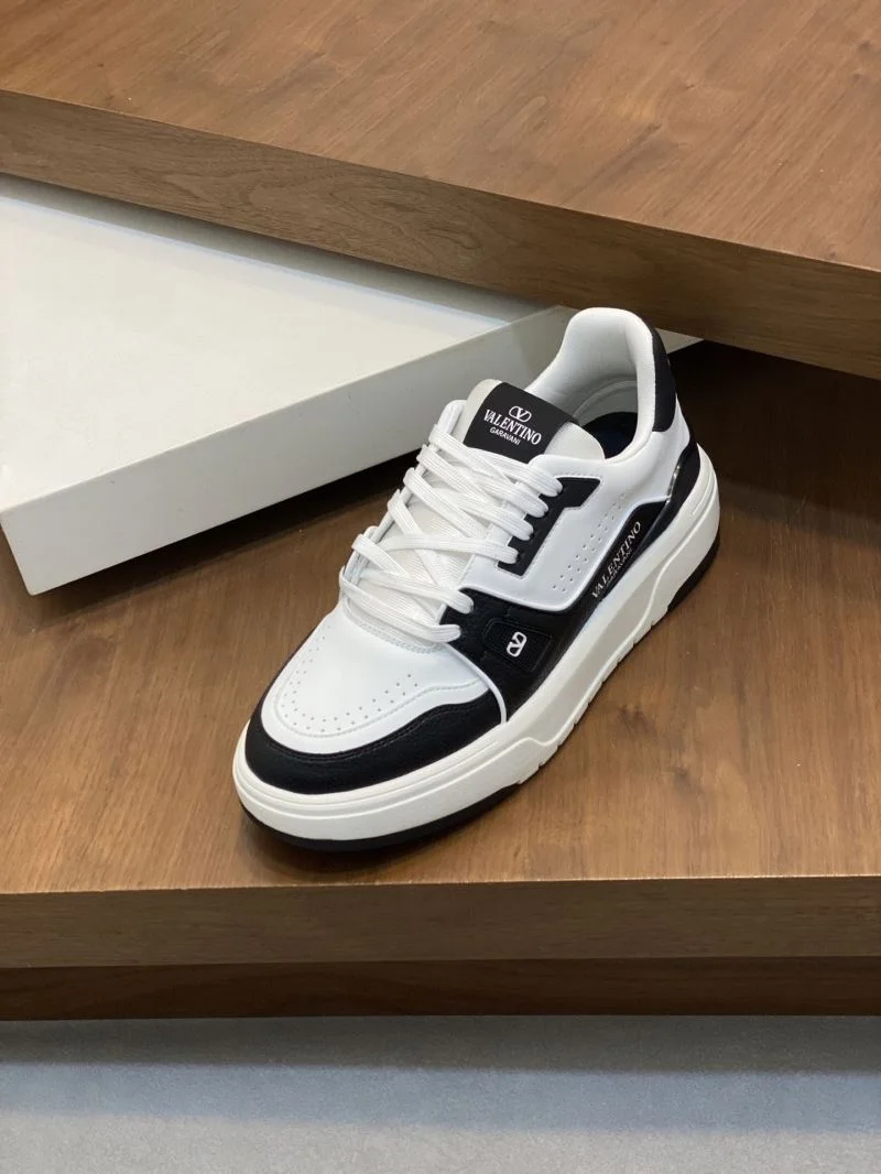 High accuracy Valentino Low Shoes