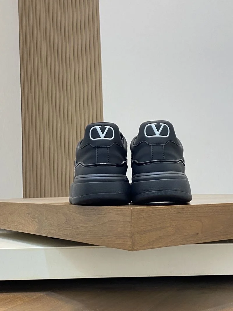 Exact replica Valentino Low Shoes