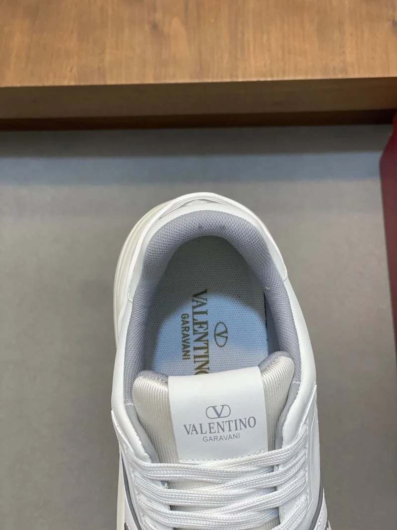 1:1 copy Valentino Low Shoes