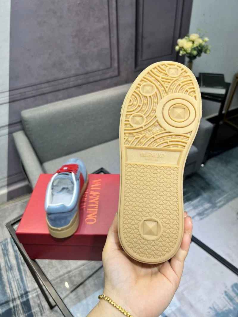 Exact replica Valentino Low Shoes