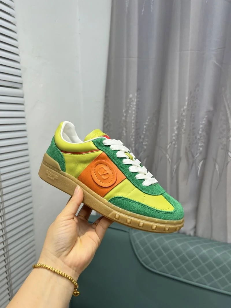 1:1 copy Valentino Low Shoes
