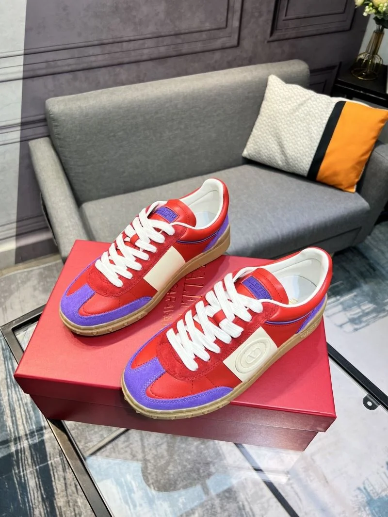 Cut-rate Valentino Low Shoes