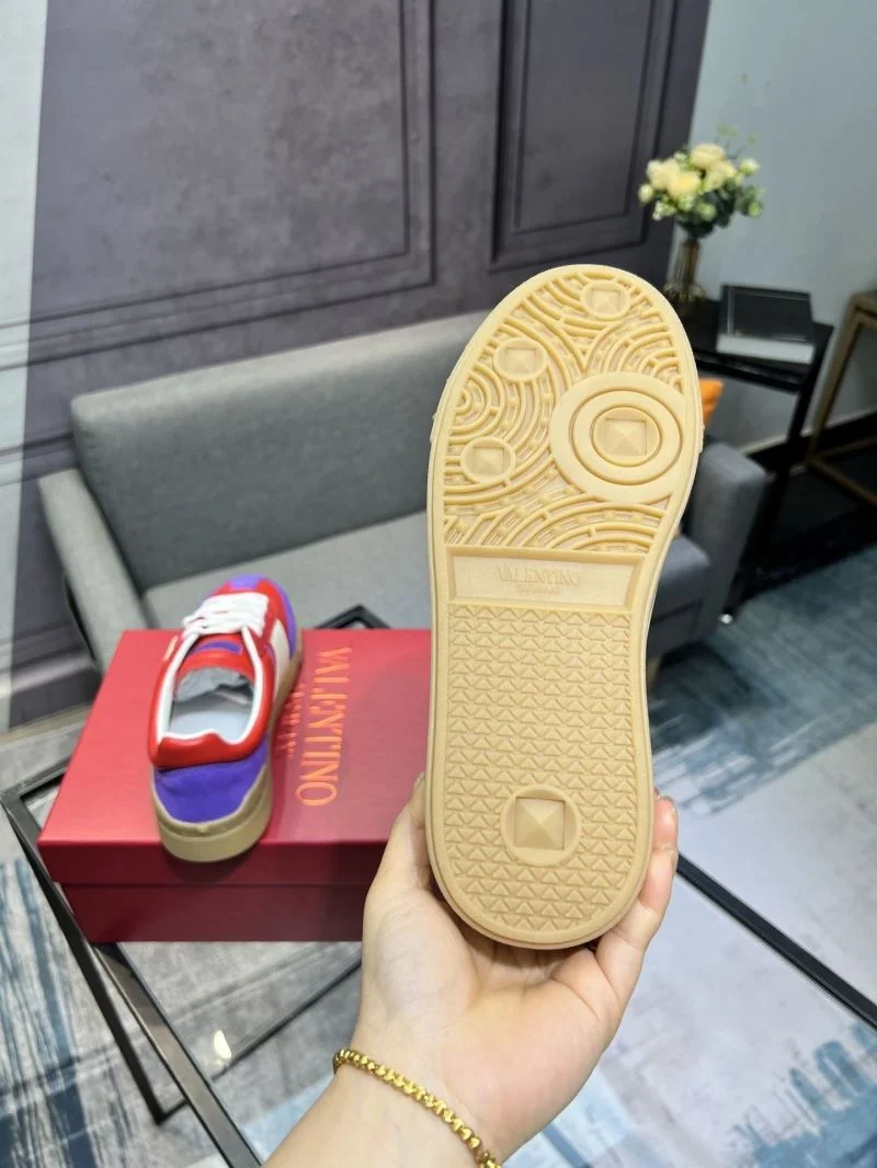 Cut-rate Valentino Low Shoes