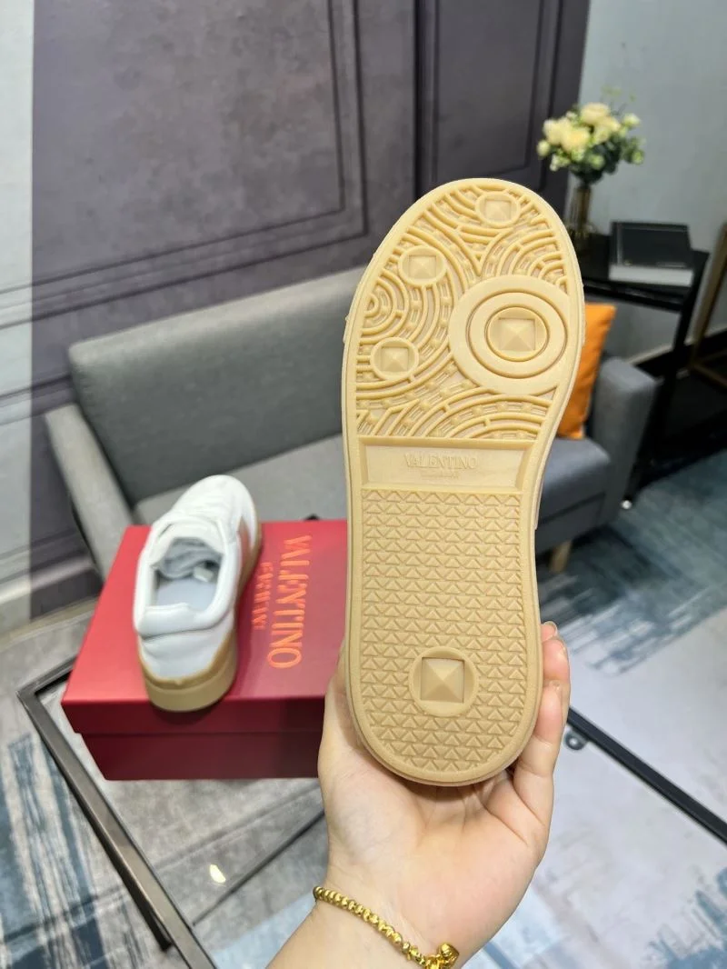 Discounted Valentino Low Shoes