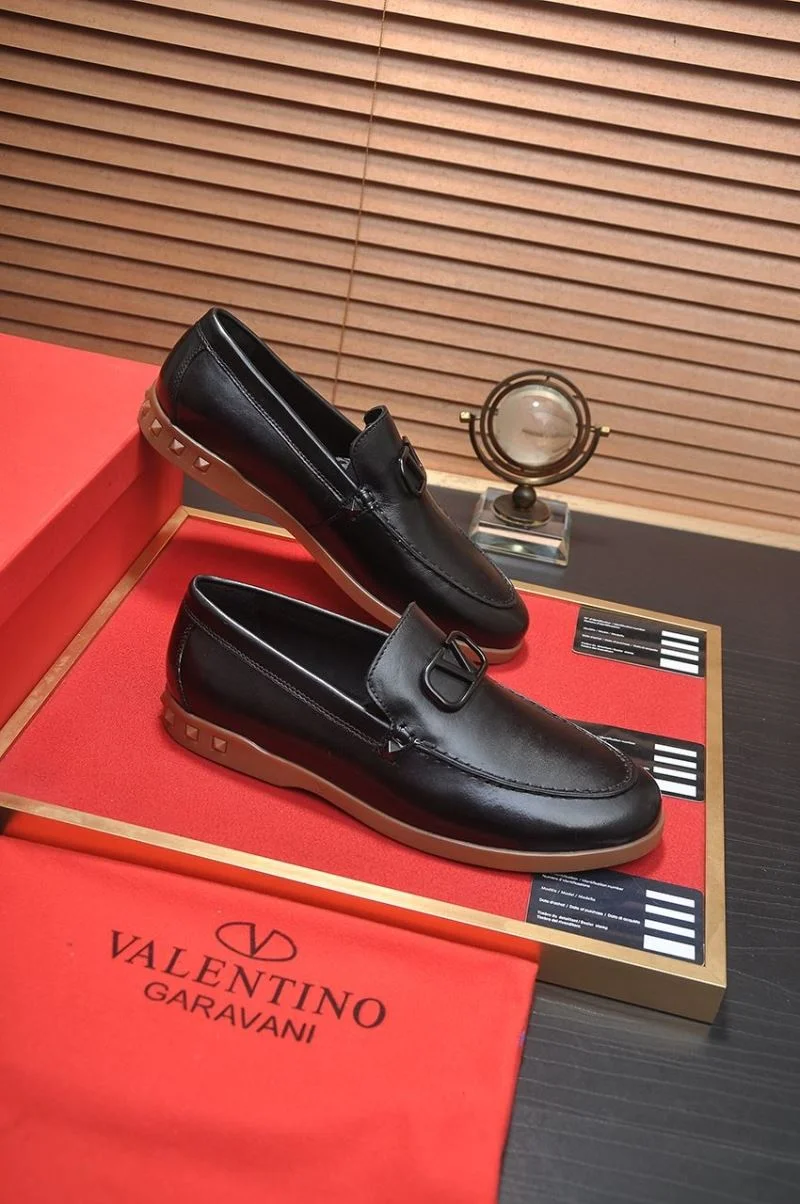 Indistinguishable Valentino Low Shoes