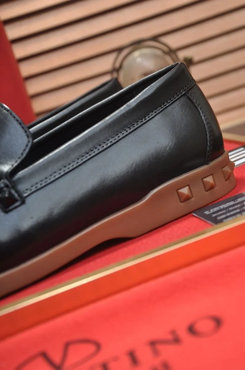 Indistinguishable Valentino Low Shoes