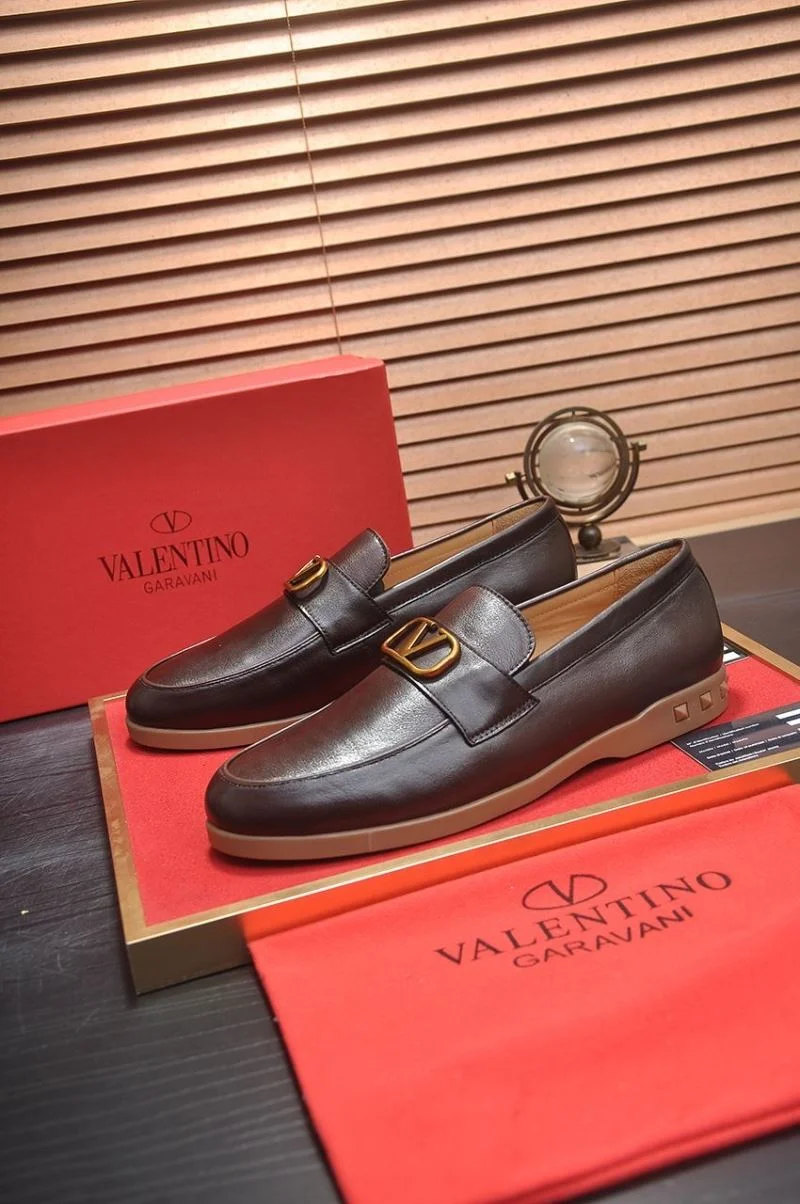 Top match Valentino Low Shoes