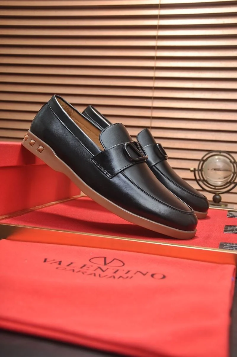 Precise copy Valentino Low Shoes