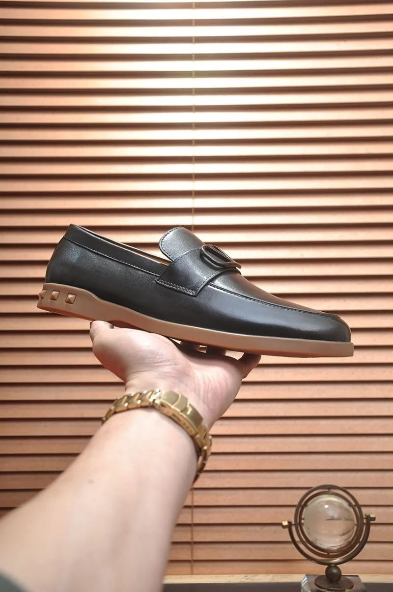 Precise copy Valentino Low Shoes