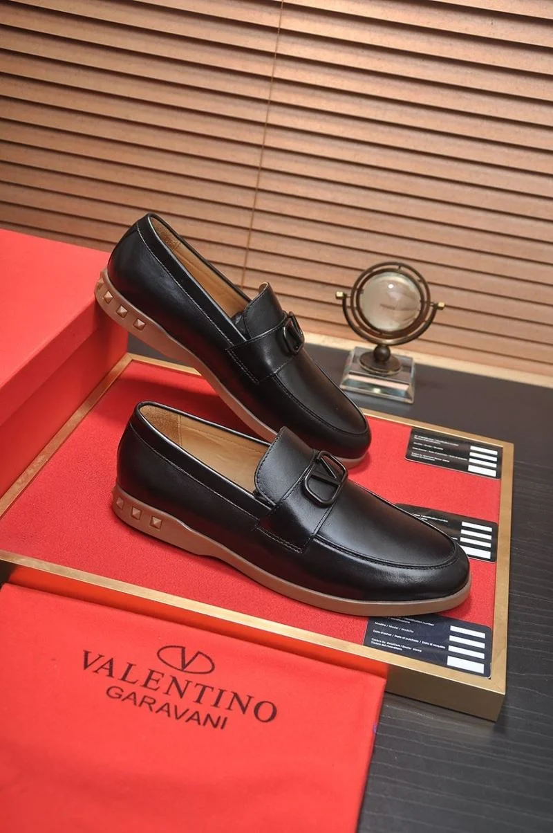 Precise copy Valentino Low Shoes
