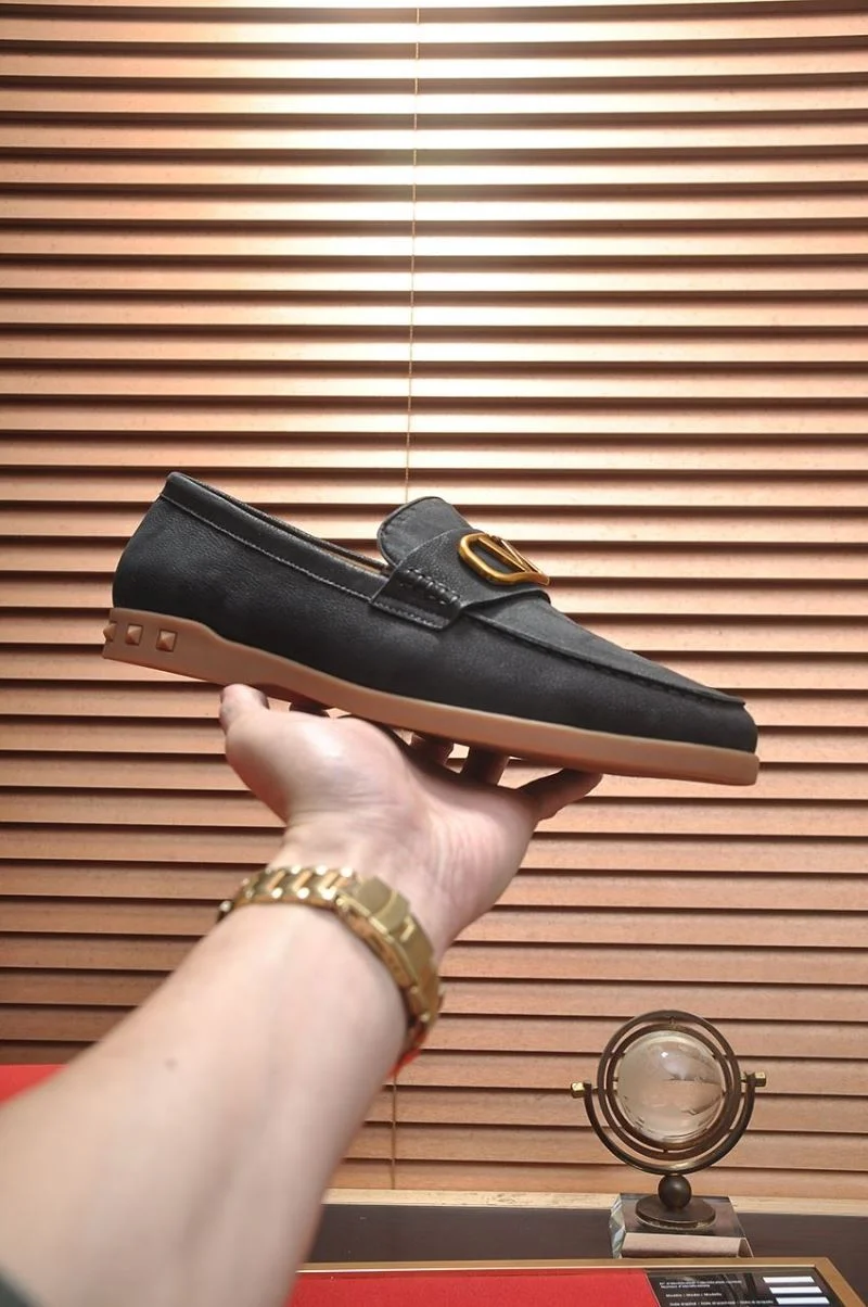 Precise copy Valentino Low Shoes