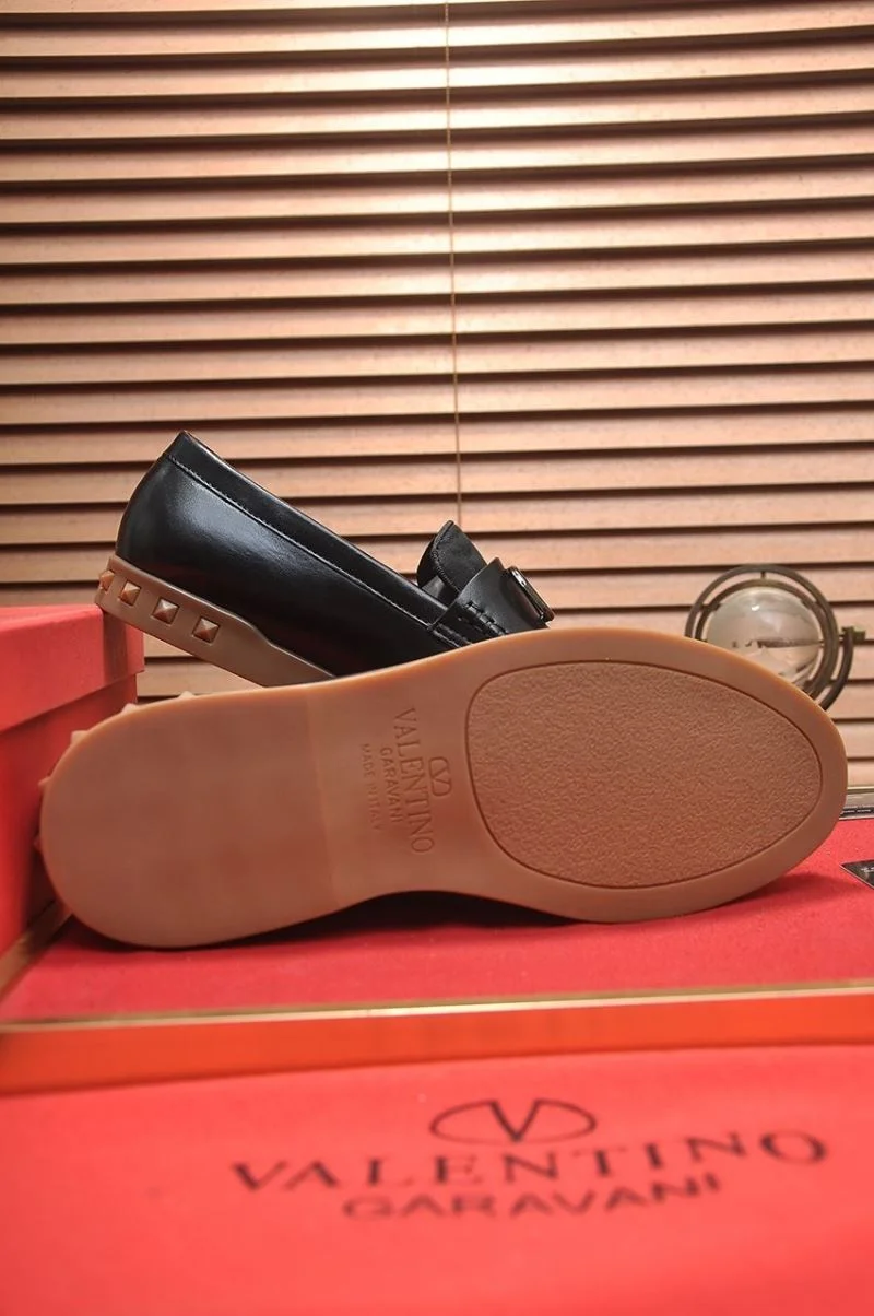 Precise copy Valentino Low Shoes