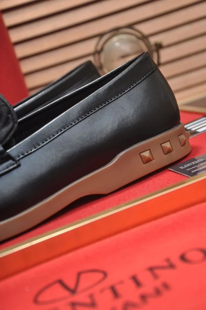 Precise copy Valentino Low Shoes