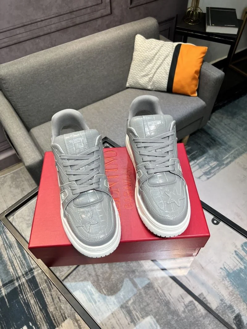 Real Valentino Low Shoes